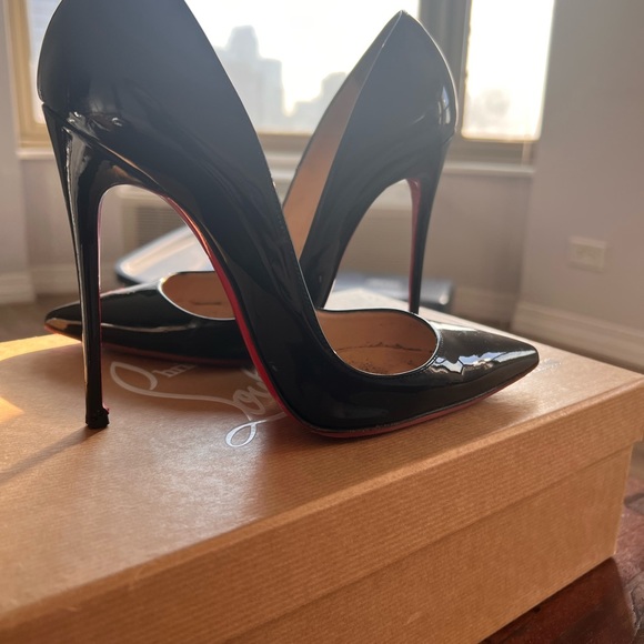 Christian Louboutin | Shoes | Christian Louboutin Size 36 Black Patent ...